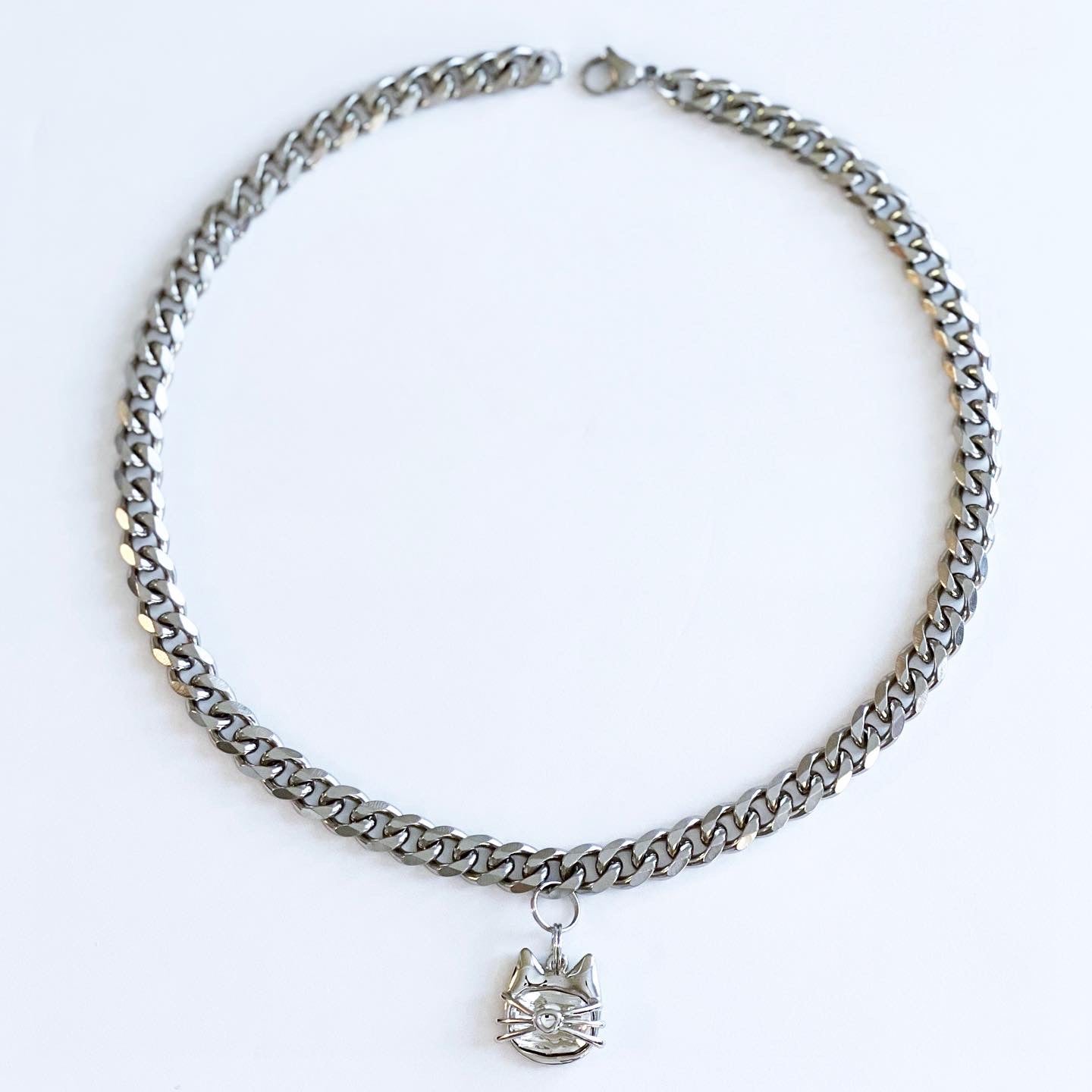 Cool Cat Chain – discernjewelry